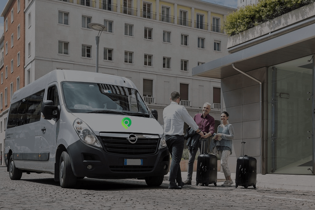 Airport Transfers and Private Tours in Miami , Florida